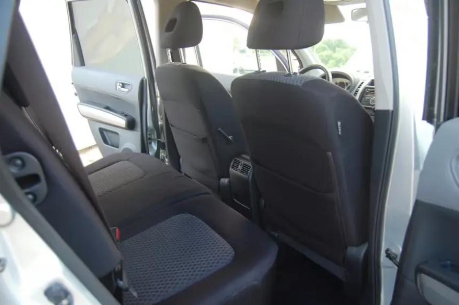 Pelēks Nissan X-Trail 2008 Jēkabpils, ar dzinēja tilpumu 2.00 L un nobraukumu 263 tūkst. km par 5890 €, foto 16 vietnē AUTOMOTO.COM.LV