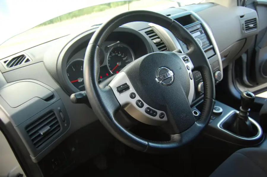 Pelēks Nissan X-Trail 2008 Jēkabpils, ar dzinēja tilpumu 2.00 L un nobraukumu 263 tūkst. km par 5890 €, foto 18 vietnē AUTOMOTO.COM.LV
