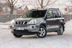 Pelēks Nissan X-Trail 2008 Jelgava, ar dzinēja tilpumu 2.00 L un nobraukumu 326 tūkst. km par 5500 €, foto 3 vietnē AUTOMOTO.COM.LV