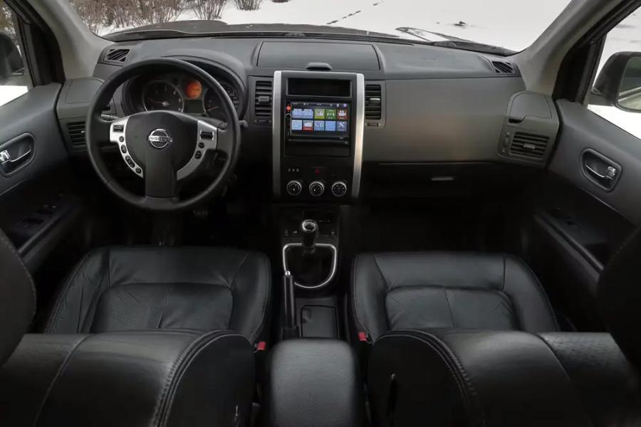 Pelēks Nissan X-Trail 2008 Jelgava, ar dzinēja tilpumu 2.00 L un nobraukumu 326 tūkst. km par 5500 €, foto 6 vietnē AUTOMOTO.COM.LV