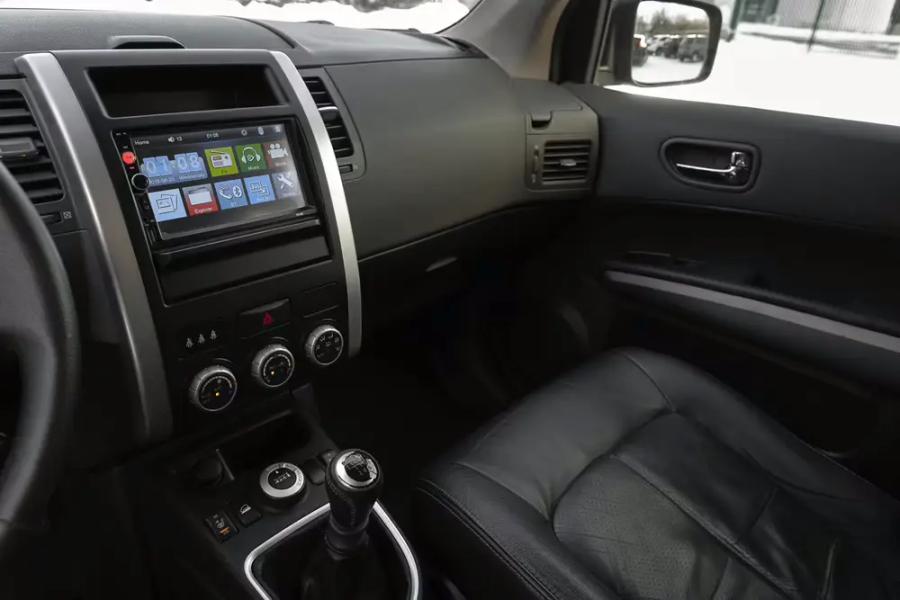 Pelēks Nissan X-Trail 2008 Jelgava, ar dzinēja tilpumu 2.00 L un nobraukumu 326 tūkst. km par 5500 €, foto 10 vietnē AUTOMOTO.COM.LV