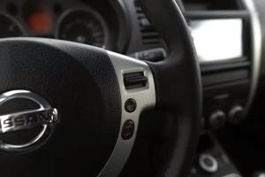 Pelēks Nissan X-Trail 2008 Jelgava, ar dzinēja tilpumu 2.00 L un nobraukumu 326 tūkst. km par 5500 €, foto 12 vietnē AUTOMOTO.COM.LV