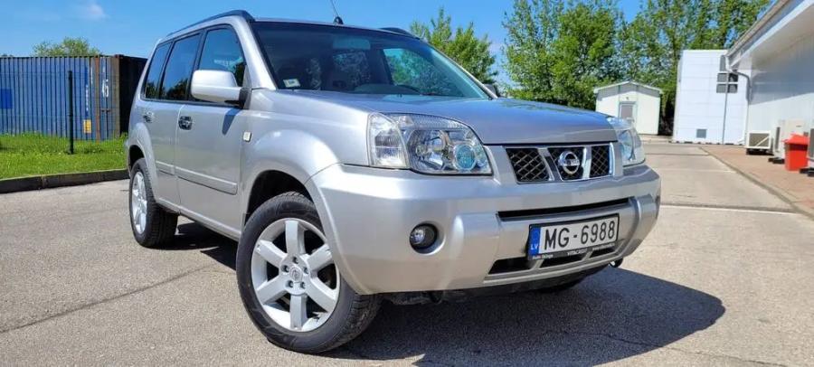 Pelēks Nissan X-Trail 2008 Rīga, ar dzinēja tilpumu 2.20 L un nobraukumu 250 tūkst. km par 3500 €, foto 1 vietnē AUTOMOTO.COM.LV