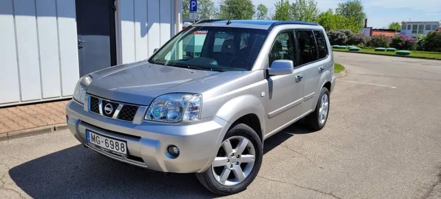 Pelēks Nissan X-Trail 2008 Rīga, ar dzinēja tilpumu 2.20 L un nobraukumu 250 tūkst. km par 3500 €, foto 4 vietnē AUTOMOTO.COM.LV