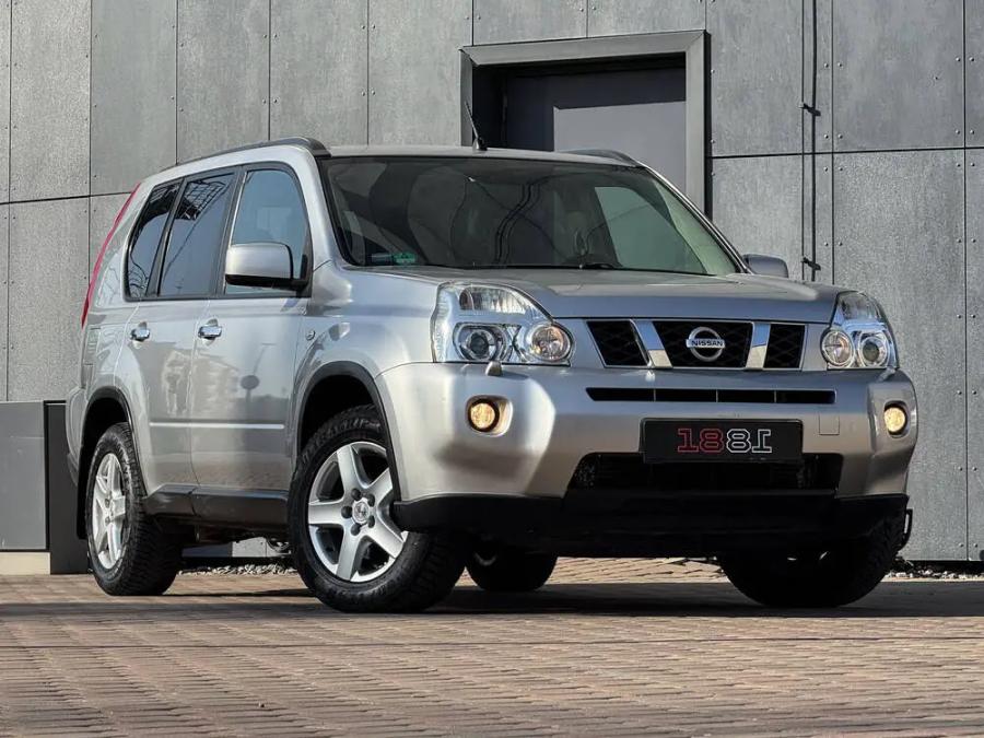 Grey Nissan X-Trail 2008 in Riga, with an engine capacity of 2.00 L and mileage of 195 thousand km for 4800 €, photo 4 on AUTOMOTO.COM.LV