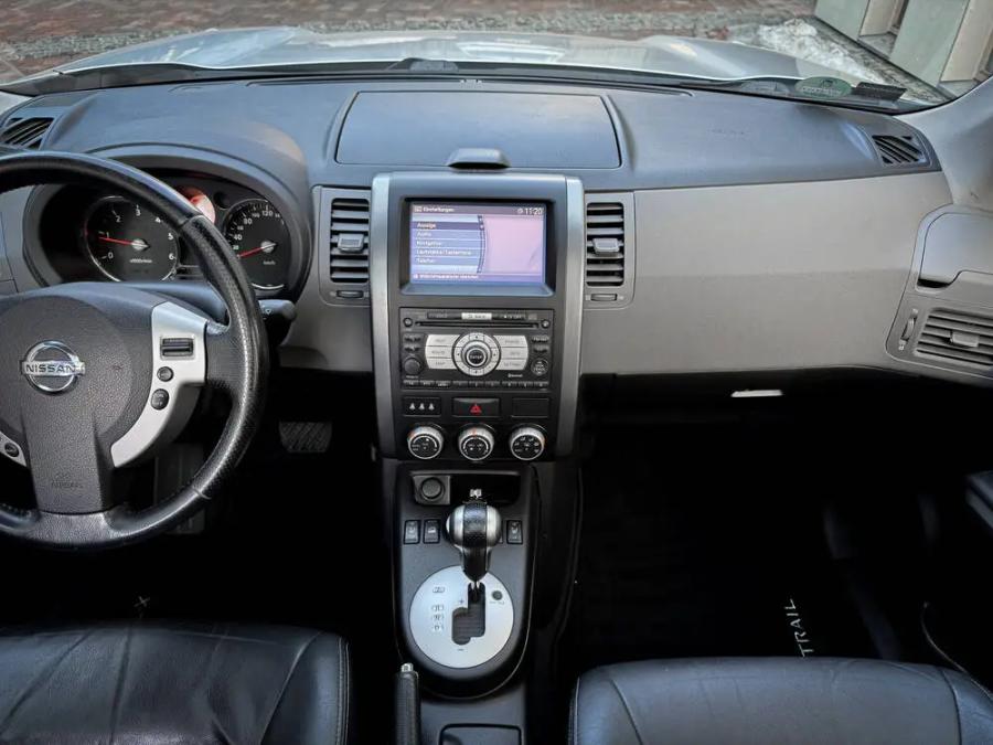 Grey Nissan X-Trail 2008 in Riga, with an engine capacity of 2.00 L and mileage of 195 thousand km for 4800 €, photo 34 on AUTOMOTO.COM.LV