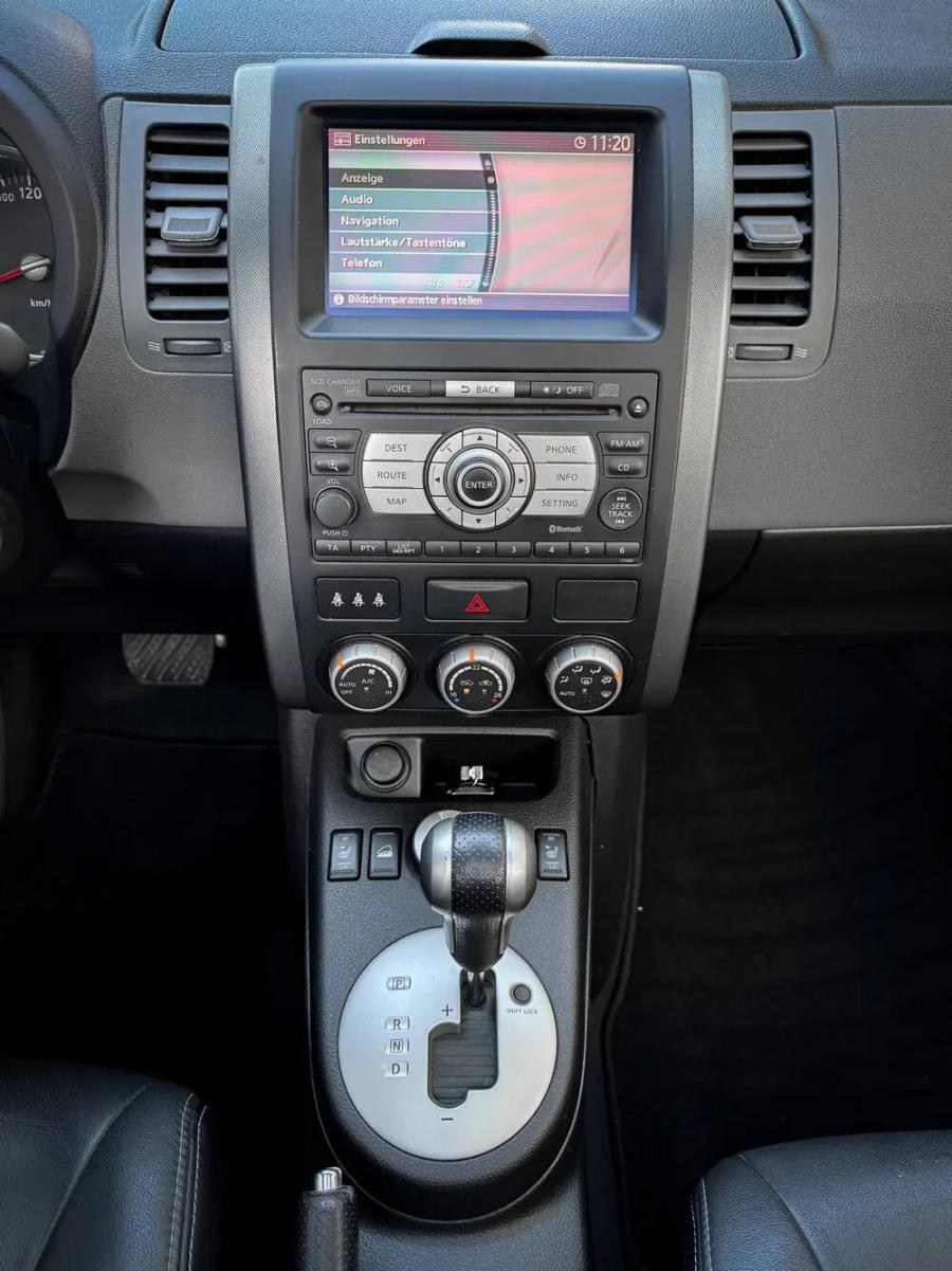Grey Nissan X-Trail 2008 in Riga, with an engine capacity of 2.00 L and mileage of 195 thousand km for 4800 €, photo 36 on AUTOMOTO.COM.LV