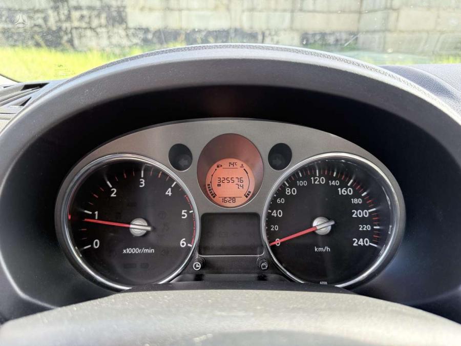 Pelēks Nissan X-Trail 2008 Kauņa, ar dzinēja tilpumu 2.00 L un nobraukumu 320 tūkst. km par 3800 €, foto 13 vietnē AUTOMOTO.COM.LV