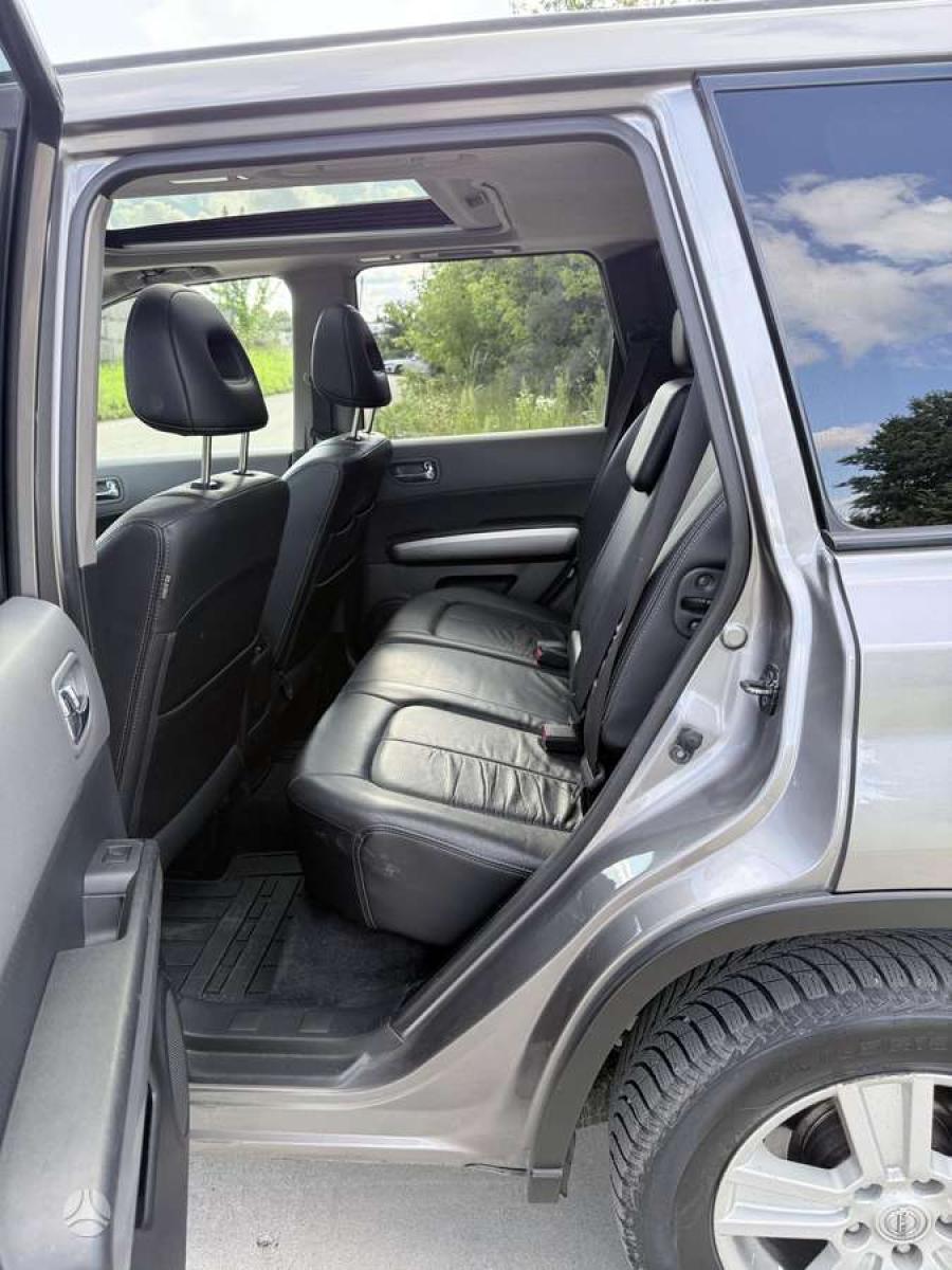 Pelēks Nissan X-Trail 2008 Kauņa, ar dzinēja tilpumu 2.00 L un nobraukumu 320 tūkst. km par 3800 €, foto 19 vietnē AUTOMOTO.COM.LV