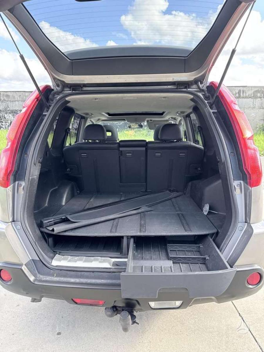 Pelēks Nissan X-Trail 2008 Kauņa, ar dzinēja tilpumu 2.00 L un nobraukumu 320 tūkst. km par 3800 €, foto 29 vietnē AUTOMOTO.COM.LV