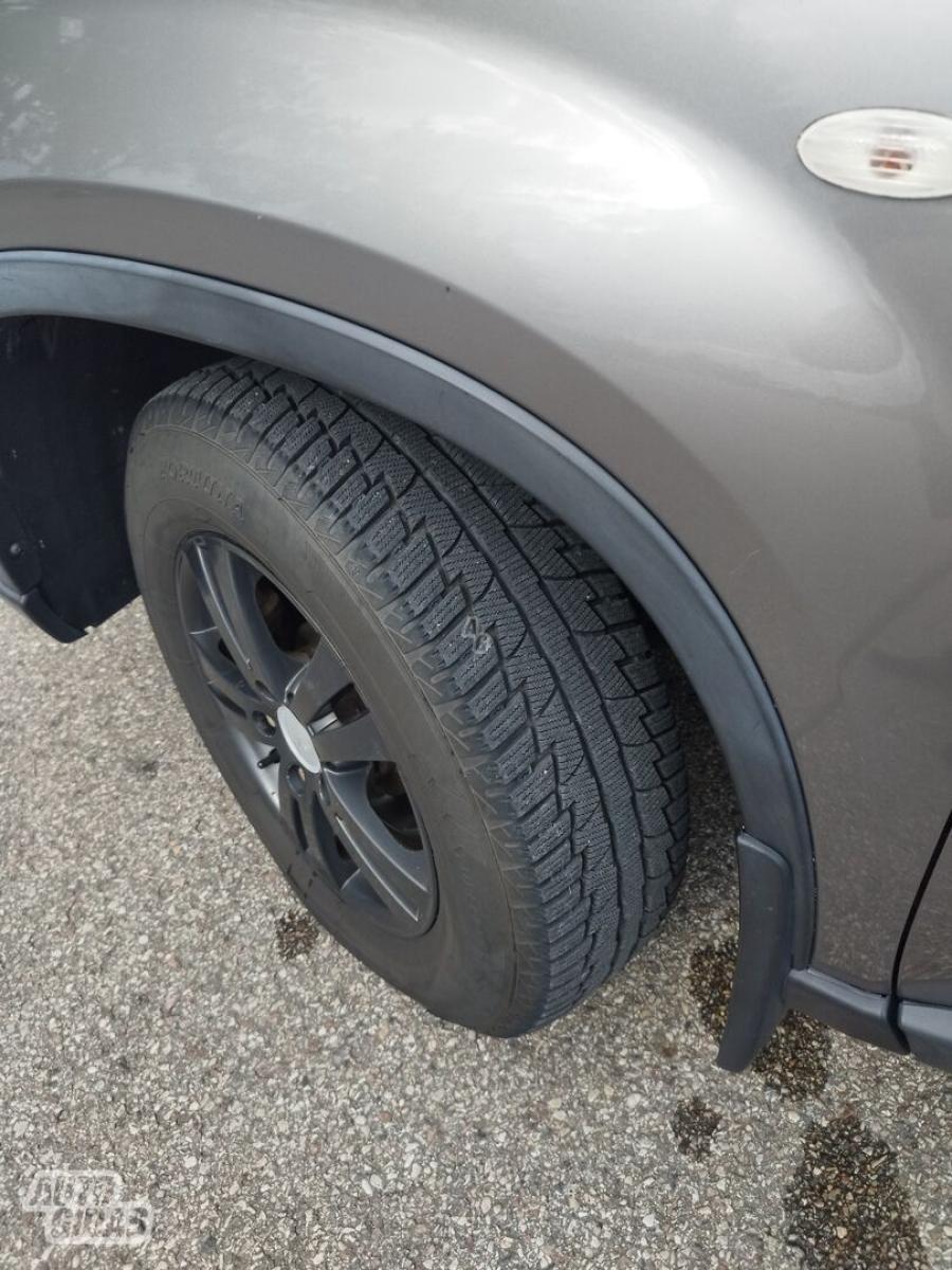 Grey Nissan X-Trail 2008 in Utena, with an engine capacity of 2.00 L and mileage of 279 thousand km for 4549 €, photo 14 on AUTOMOTO.COM.LV