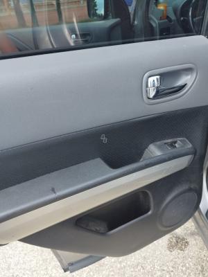 Grey Nissan X-Trail 2008 in Utena, with an engine capacity of 2.00 L and mileage of 279 thousand km for 4549 €, photo 19 on AUTOMOTO.COM.LV