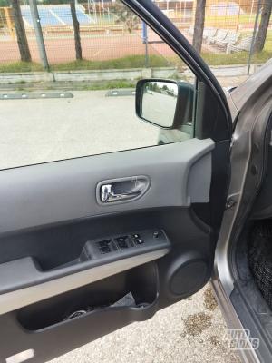 Pelēks Nissan X-Trail 2008 Utena, ar dzinēja tilpumu 2.00 L un nobraukumu 279 tūkst. km par 4299 €, foto 15 vietnē AUTOMOTO.COM.LV