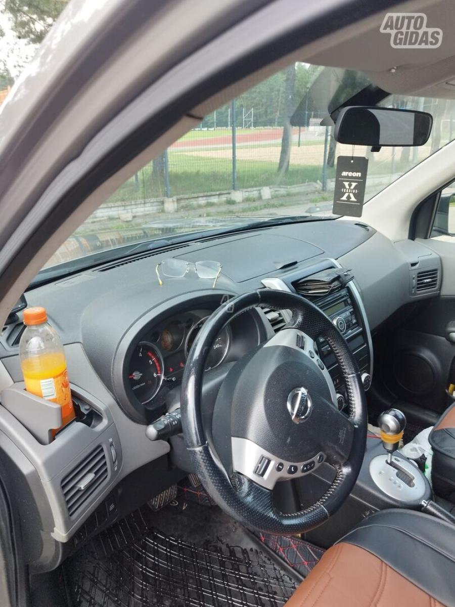 Pelēks Nissan X-Trail 2008 Utena, ar dzinēja tilpumu 2.00 L un nobraukumu 279 tūkst. km par 4299 €, foto 16 vietnē AUTOMOTO.COM.LV