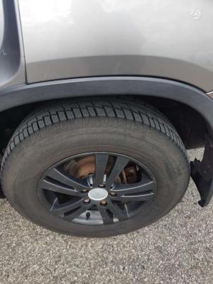 Pelēks Nissan X-Trail 2008 Utena, ar dzinēja tilpumu 2.00 L un nobraukumu 279 tūkst. km par 4299 €, foto 15 vietnē AUTOMOTO.COM.LV