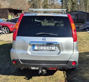 Pelēks Nissan X-Trail 2008 Panevēža, ar dzinēja tilpumu 2.00 L un nobraukumu 265 tūkst. km par 2890 €, foto 6 vietnē AUTOMOTO.COM.LV