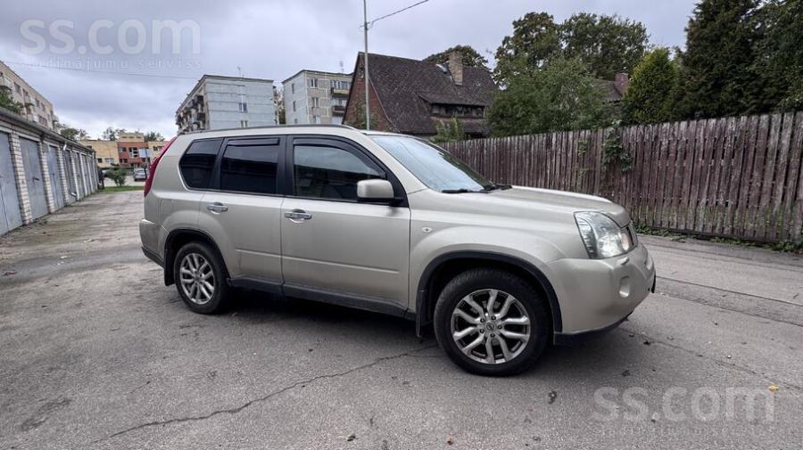 Pelēks Nissan X-Trail 2008 Jūrmala, ar dzinēja tilpumu 2.00 L un nobraukumu 250 tūkst. km par 4990 €, foto 4 vietnē AUTOMOTO.COM.LV