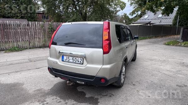 Grey Nissan X-Trail 2008 in Jurmala, with an engine capacity of 2.00 L and mileage of 250 thousand km for 4990 €, photo 11 on AUTOMOTO.COM.LV