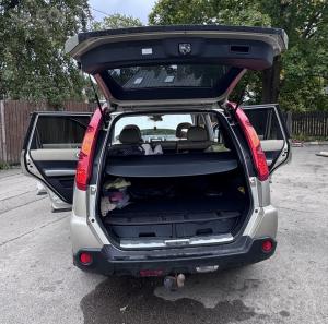 Pelēks Nissan X-Trail 2008 Jūrmala, ar dzinēja tilpumu 2.00 L un nobraukumu 250 tūkst. km par 4990 €, foto 16 vietnē AUTOMOTO.COM.LV