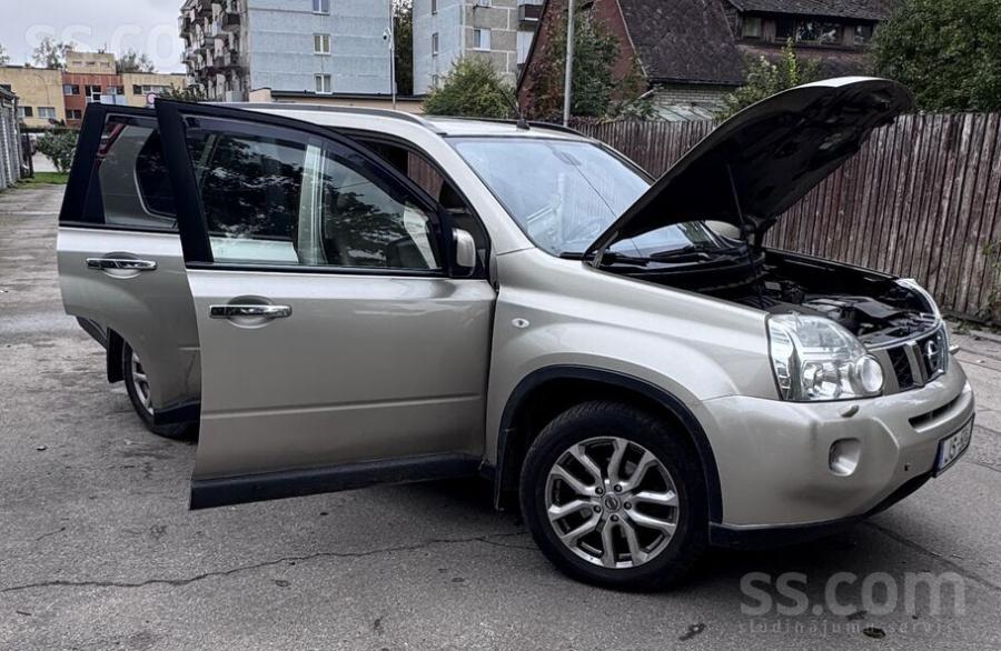 Pelēks Nissan X-Trail 2008 Jūrmala, ar dzinēja tilpumu 2.00 L un nobraukumu 250 tūkst. km par 4990 €, foto 20 vietnē AUTOMOTO.COM.LV
