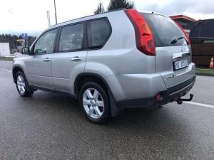 Grey Nissan X-Trail 2009 in Kaunas, with an engine capacity of 2.00 L and mileage of 250 thousand km for 3900 €, photo 4 on AUTOMOTO.COM.LV