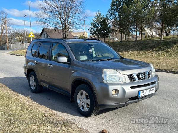 Pelēks Nissan X-Trail 2009 Valga, ar dzinēja tilpumu 2.00 L un nobraukumu 345 tūkst. km par 2799 €, foto 2 vietnē AUTOMOTO.COM.LV
