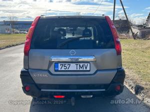 Grey Nissan X-Trail 2009 in Valga, with an engine capacity of 2.00 L and mileage of 345 thousand km for 2799 €, photo 7 on AUTOMOTO.COM.LV