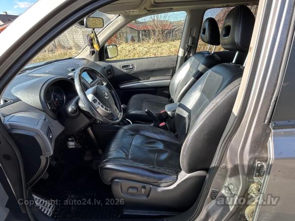 Pelēks Nissan X-Trail 2009 Valga, ar dzinēja tilpumu 2.00 L un nobraukumu 345 tūkst. km par 2799 €, foto 8 vietnē AUTOMOTO.COM.LV