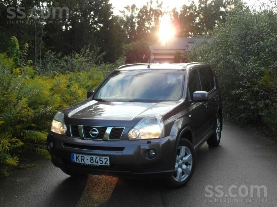 Pelēks Nissan X-Trail 2009 Rīga, ar dzinēja tilpumu 2.00 L un nobraukumu 235 tūkst. km par 3150 €, foto 24 vietnē AUTOMOTO.COM.LV