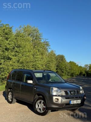 Grey Nissan X-Trail 2009 in Riga, with an engine capacity of 2.00 L and mileage of 173 thousand km for 6700 €, photo  on AUTOMOTO.COM.LV