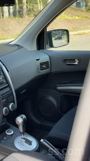 Grey Nissan X-Trail 2009 in Riga, with an engine capacity of 2.00 L and mileage of 230 thousand km for 4950 €, photo 12 on AUTOMOTO.COM.LV