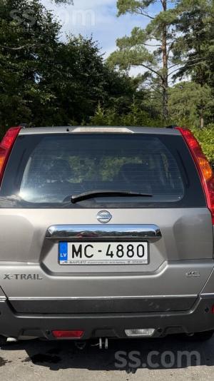 Grey Nissan X-Trail 2009 in Riga, with an engine capacity of 2.00 L and mileage of 230 thousand km for 4950 €, photo 14 on AUTOMOTO.COM.LV