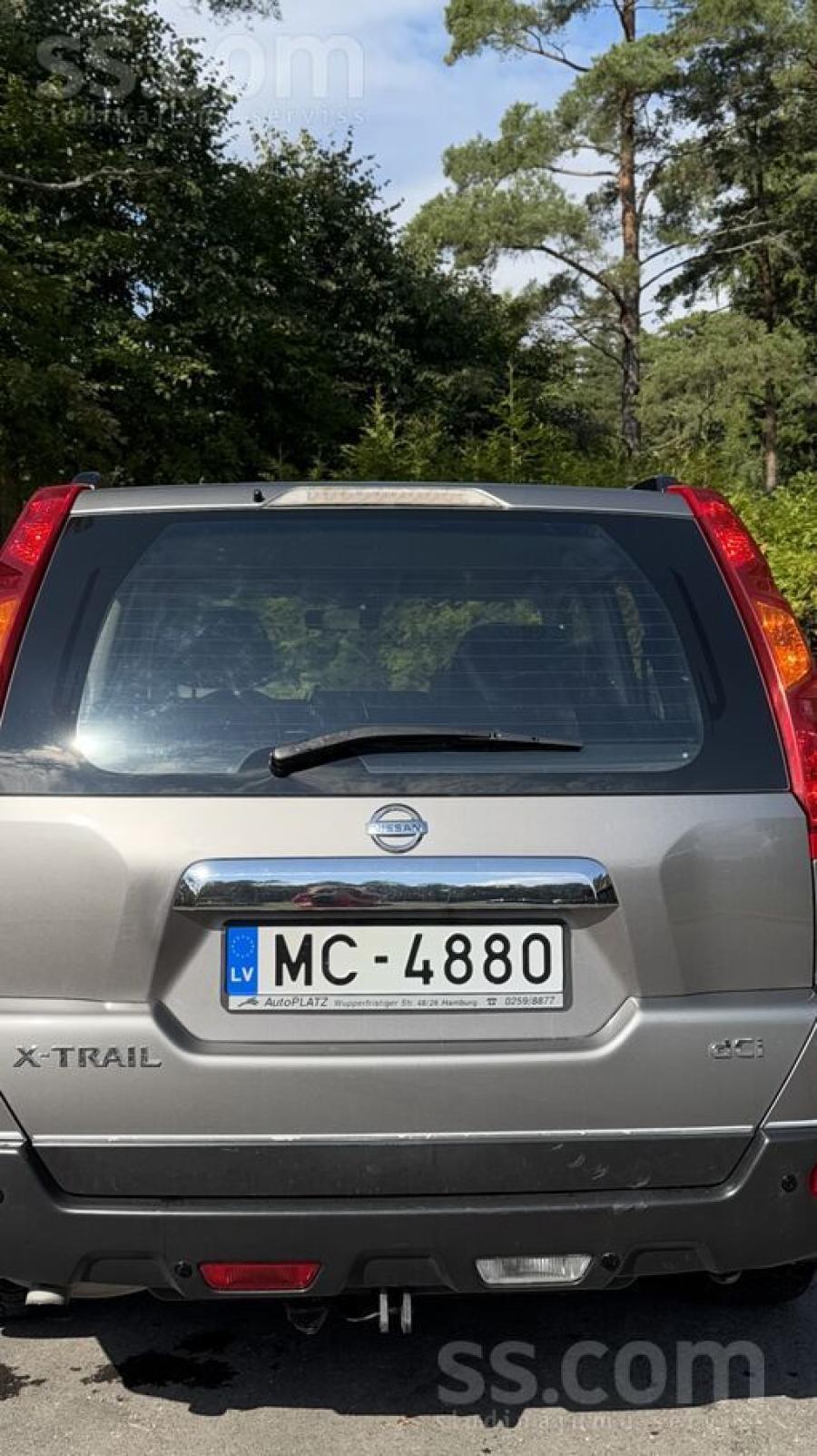 Grey Nissan X-Trail 2009 in Riga, with an engine capacity of 2.00 L and mileage of 230 thousand km for 4950 €, photo 14 on AUTOMOTO.COM.LV