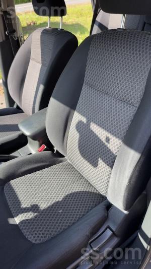 Grey Nissan X-Trail 2009 in Riga, with an engine capacity of 2.00 L and mileage of 230 thousand km for 4950 €, photo 15 on AUTOMOTO.COM.LV
