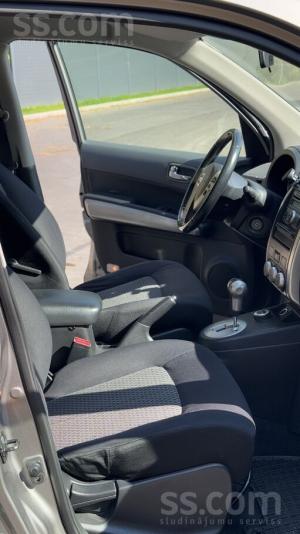 Grey Nissan X-Trail 2009 in Riga, with an engine capacity of 2.00 L and mileage of 230 thousand km for 4950 €, photo 17 on AUTOMOTO.COM.LV