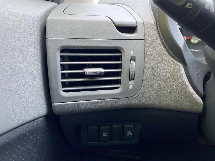 Grey Nissan X-Trail 2009 in Jonava, with an engine capacity of 2.00 L and mileage of 244 thousand km for 3500 €, photo 16 on AUTOMOTO.COM.LV