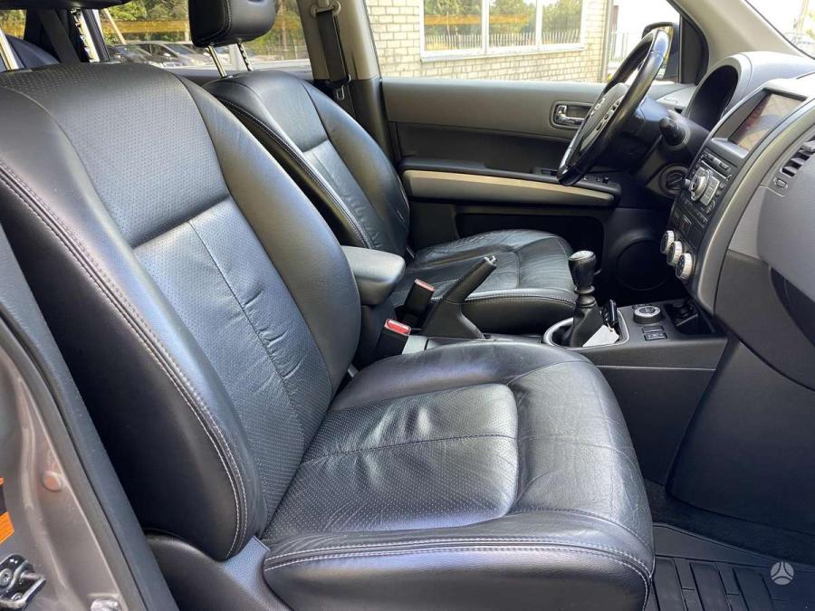 Grey Nissan X-Trail 2009 in Jonava, with an engine capacity of 2.00 L and mileage of 244 thousand km for 3500 €, photo 20 on AUTOMOTO.COM.LV