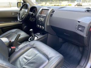 Grey Nissan X-Trail 2009 in Jonava, with an engine capacity of 2.00 L and mileage of 244 thousand km for 3500 €, photo 21 on AUTOMOTO.COM.LV