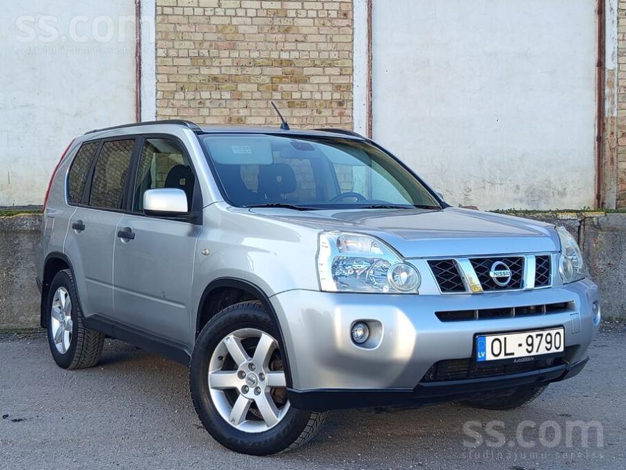 Pelēks Nissan X-Trail 2009 Tukums, ar dzinēja tilpumu 2.00 L un nobraukumu 262 tūkst. km par 4790 €, foto 1 vietnē AUTOMOTO.COM.LV