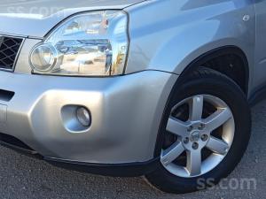 Pelēks Nissan X-Trail 2009 Tukums, ar dzinēja tilpumu 2.00 L un nobraukumu 262 tūkst. km par 4790 €, foto 5 vietnē AUTOMOTO.COM.LV