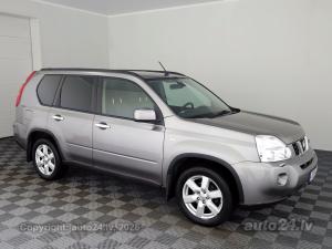 Pelēks Nissan X-Trail 2010 Tallina, ar dzinēja tilpumu 2.00 L un nobraukumu 346 tūkst. km par 1999 €, foto  vietnē AUTOMOTO.COM.LV