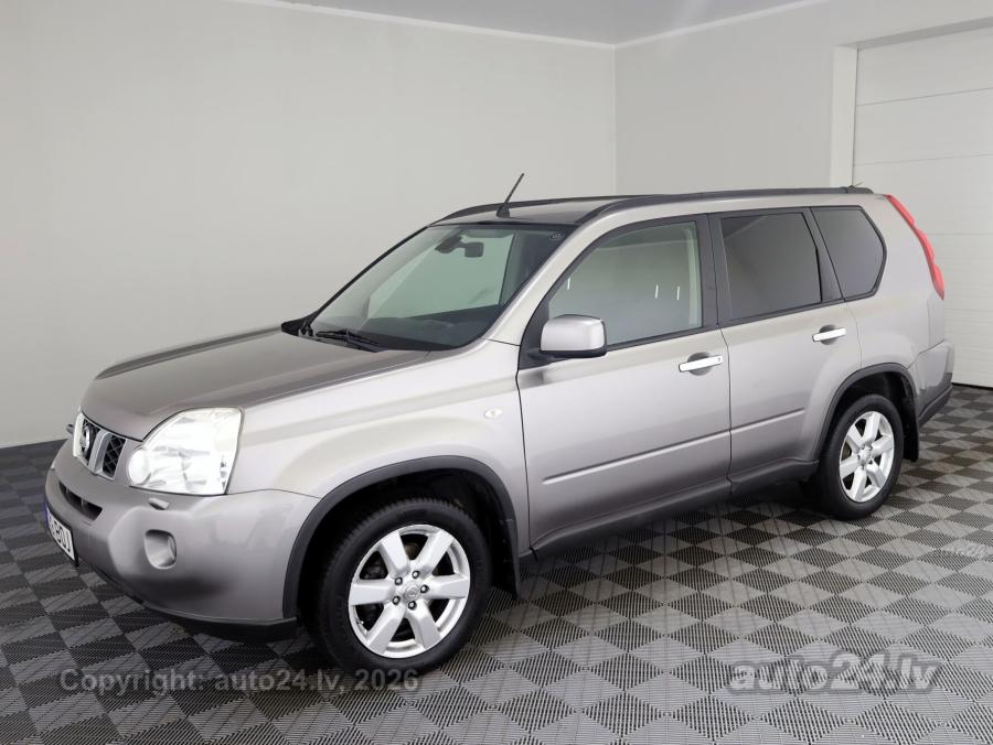 Pelēks Nissan X-Trail 2010 Tallina, ar dzinēja tilpumu 2.00 L un nobraukumu 346 tūkst. km par 1999 €, foto 3 vietnē AUTOMOTO.COM.LV