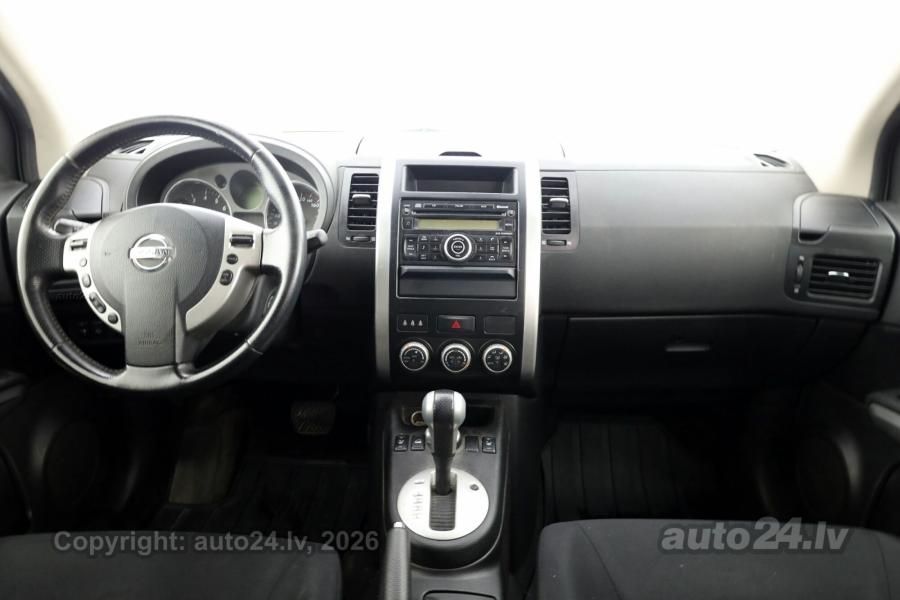 Pelēks Nissan X-Trail 2010 Tallina, ar dzinēja tilpumu 2.00 L un nobraukumu 346 tūkst. km par 1999 €, foto 6 vietnē AUTOMOTO.COM.LV