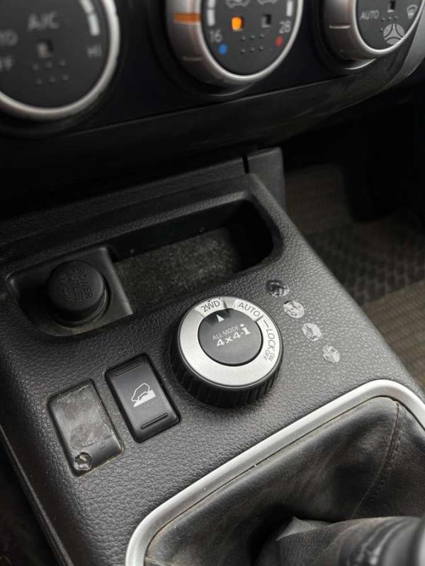 Pelēks Nissan X-Trail 2010 Utena, ar dzinēja tilpumu 2.00 L un nobraukumu 215 tūkst. km par 3950 €, foto 9 vietnē AUTOMOTO.COM.LV