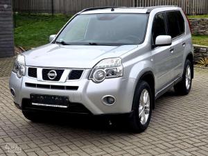 Pelēks Nissan X-Trail 2011 Viļņa, ar dzinēja tilpumu 2.00 L un nobraukumu 184 tūkst. km par 5600 €, foto 3 vietnē AUTOMOTO.COM.LV
