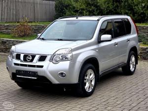 Pelēks Nissan X-Trail 2011 Viļņa, ar dzinēja tilpumu 2.00 L un nobraukumu 184 tūkst. km par 5600 €, foto 14 vietnē AUTOMOTO.COM.LV