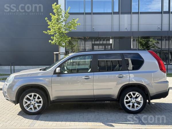 Pelēks Nissan X-Trail 2011 Rīga, ar dzinēja tilpumu 2.00 L un nobraukumu 238 tūkst. km par 9700 €, foto 2 vietnē AUTOMOTO.COM.LV