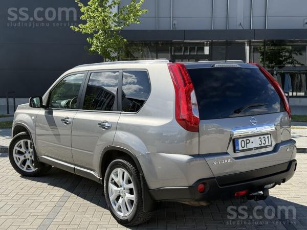 Pelēks Nissan X-Trail 2011 Rīga, ar dzinēja tilpumu 2.00 L un nobraukumu 238 tūkst. km par 9700 €, foto 3 vietnē AUTOMOTO.COM.LV