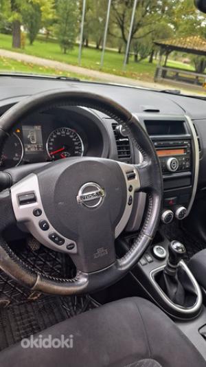 Grey Nissan X-Trail 2011 in Valga, with an engine capacity of 0.11 L and mileage of 267 thousand km for 7200 €, photo 3 on AUTOMOTO.COM.LV