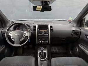 Pelēks Nissan X-Trail 2011 Rīga, ar dzinēja tilpumu 2.00 L un nobraukumu 293 tūkst. km par 6999 €, foto 10 vietnē AUTOMOTO.COM.LV